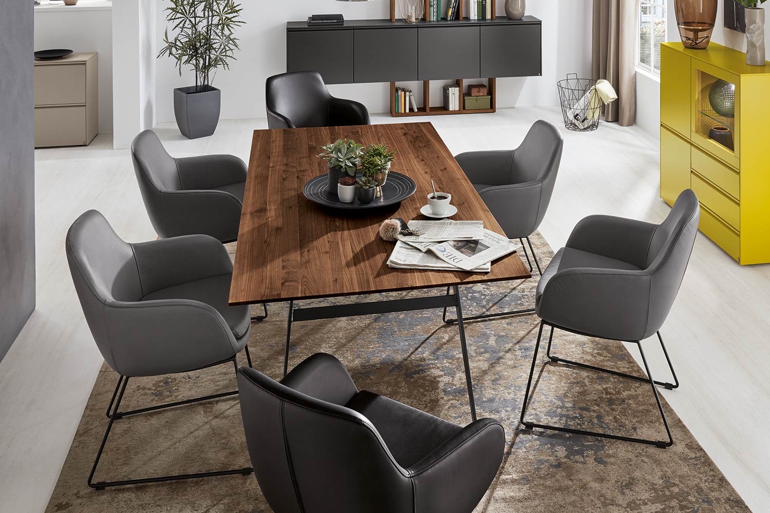 Elegantes Musterring Stuhl Tavia Bild